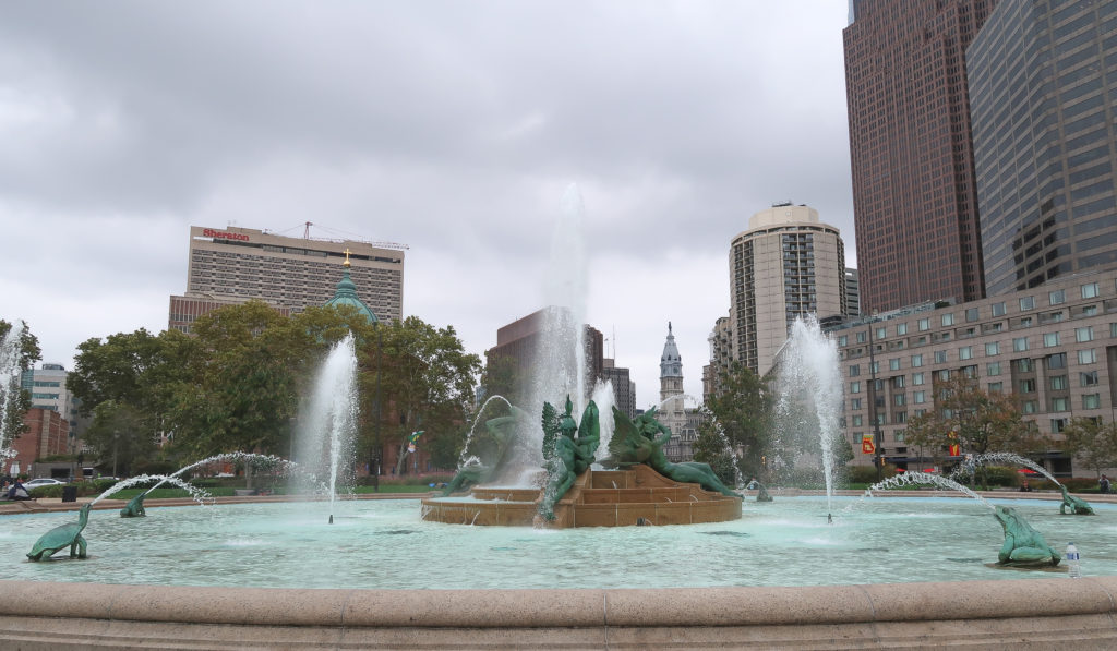 Philly fountain - Sheena Wanders